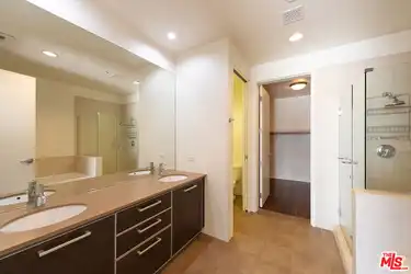 801 S Grand Ave unit 801-1506 - Los Angeles, CA 90017 | ApartmentGuide.com