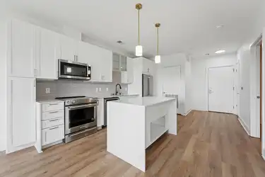 Notch 8 - Alexandria, VA 22301 | ApartmentGuide.com
