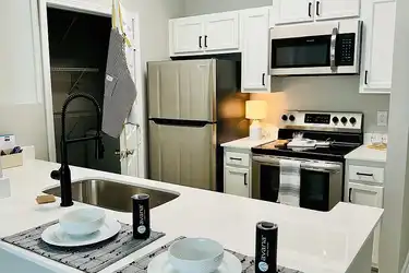 Avana Long Point - Mount Pleasant, SC 29464 | ApartmentGuide.com