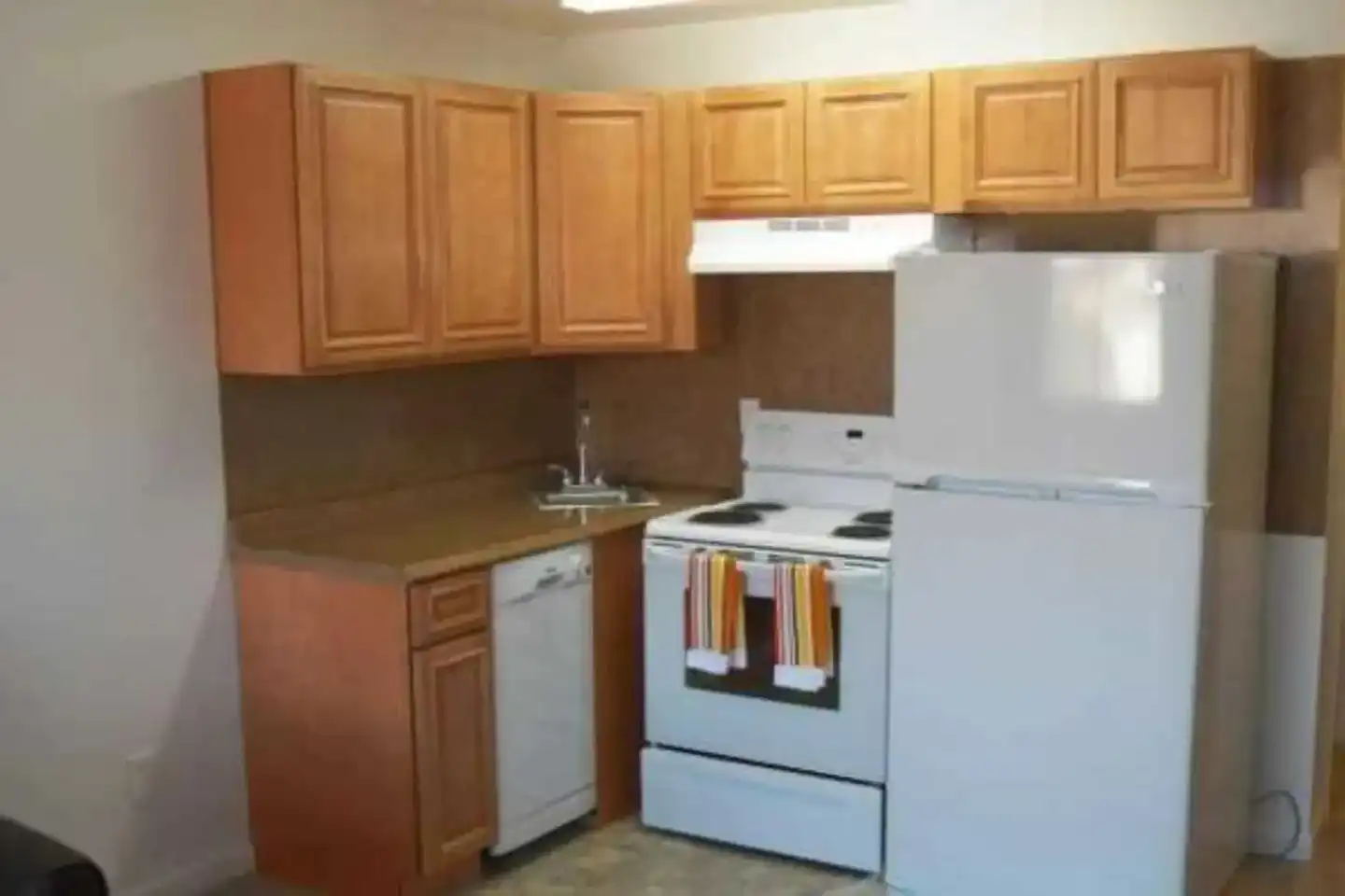 Windsor Court - Chicopee, MA 01020 | ApartmentGuide.com