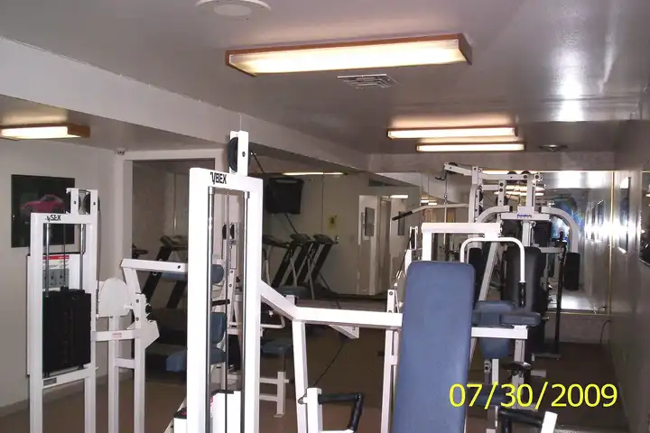 Arlington Manor Apartments - Warren, MI 48088 | ApartmentGuide.com