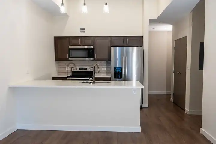 The Bowery District - Akron, OH 44308 | ApartmentGuide.com