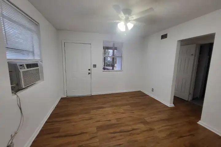 1460 W 5th St unit 1 - Jacksonville, FL 32209 | ApartmentGuide.com