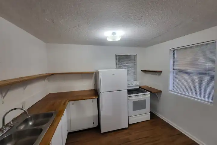 1460 W 5th St unit 1 - Jacksonville, FL 32209 | ApartmentGuide.com