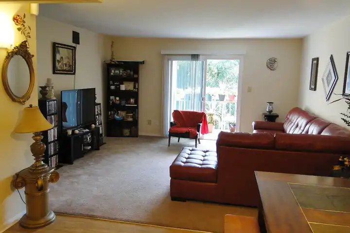 Suffolk Place Apartments - High Point, NC 27265 | ApartmentGuide.com