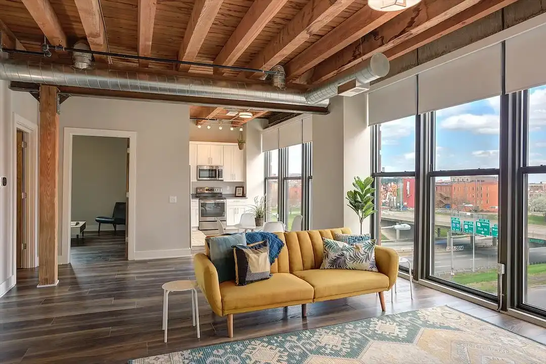 OGGI Lofts - Kansas City, MO 64105 | ApartmentGuide.com