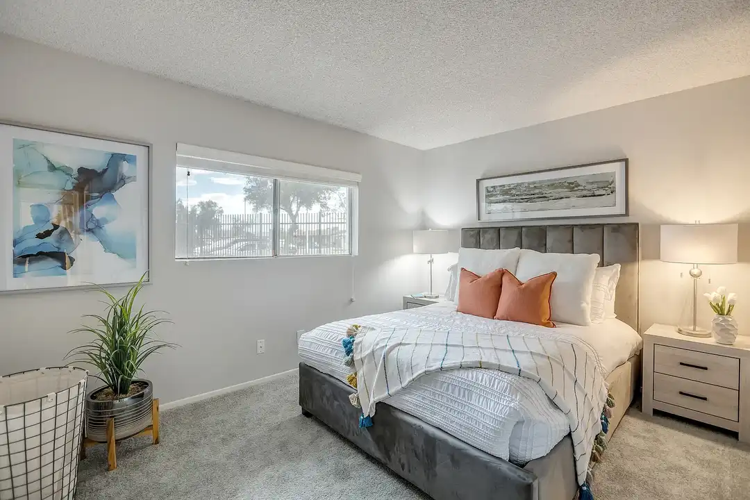 Villas de Azul - Phoenix, AZ 85035 | ApartmentGuide.com