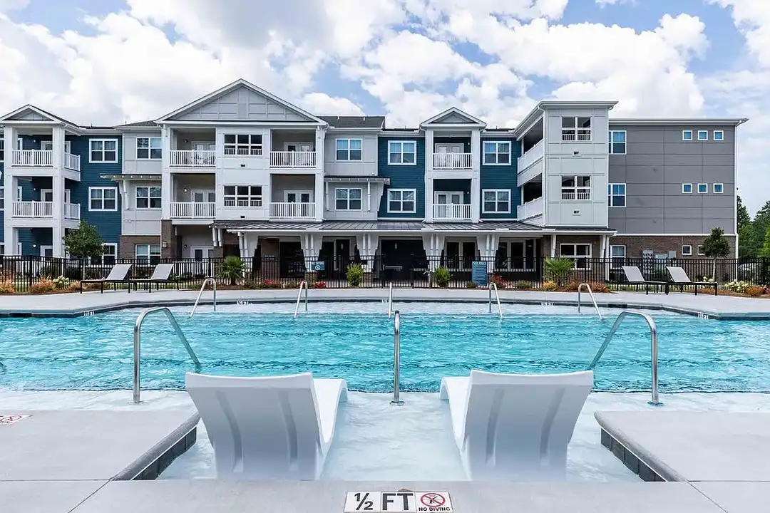 Woodside Eleven - Greenville, SC 29607 | ApartmentGuide.com
