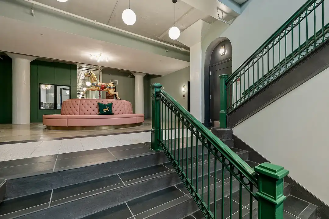 The Carousel - Richmond, VA 23220 | ApartmentGuide.com