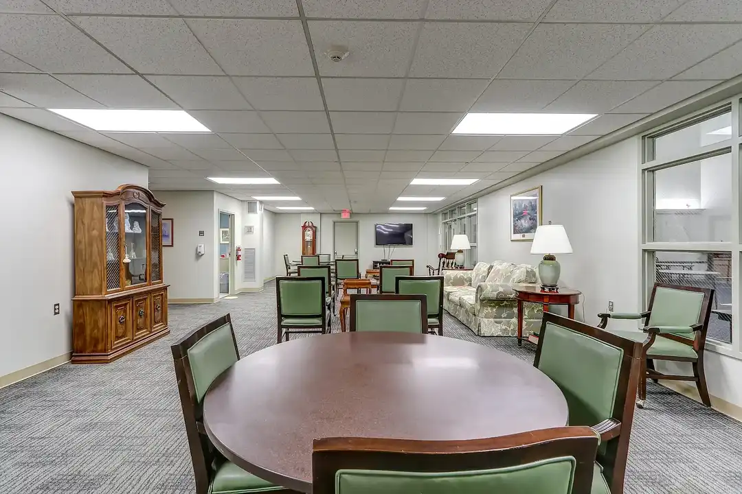 Etna Commons Apartments - Pittsburgh, PA 15223 | ApartmentGuide.com