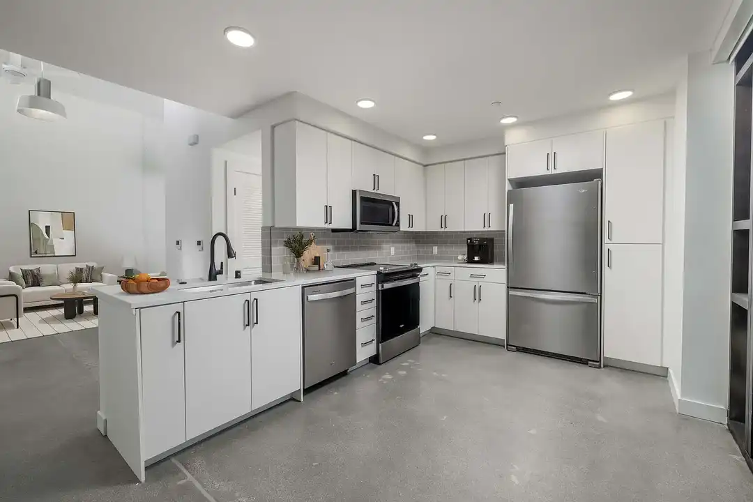 Camden Harbor View - Long Beach, CA 90802 | ApartmentGuide.com
