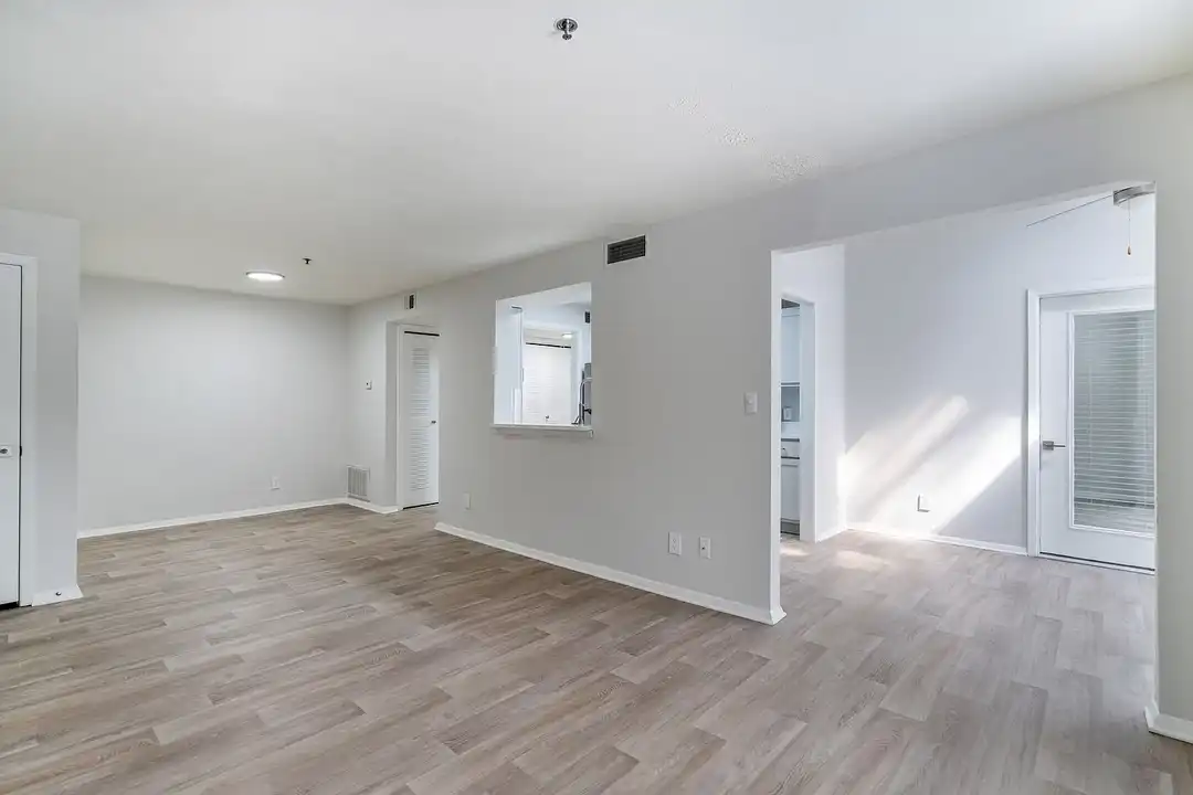 Ridge Crossings - Hoover, AL 35244 | ApartmentGuide.com