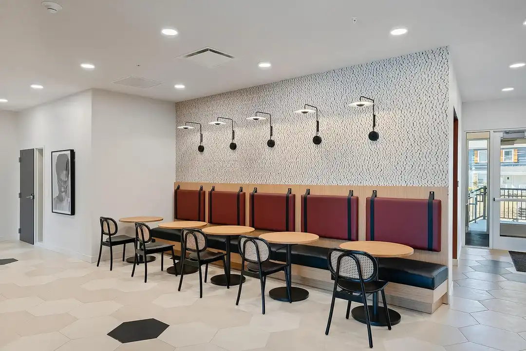 Brookside Commons - Kansas City, MO 64131 | ApartmentGuide.com