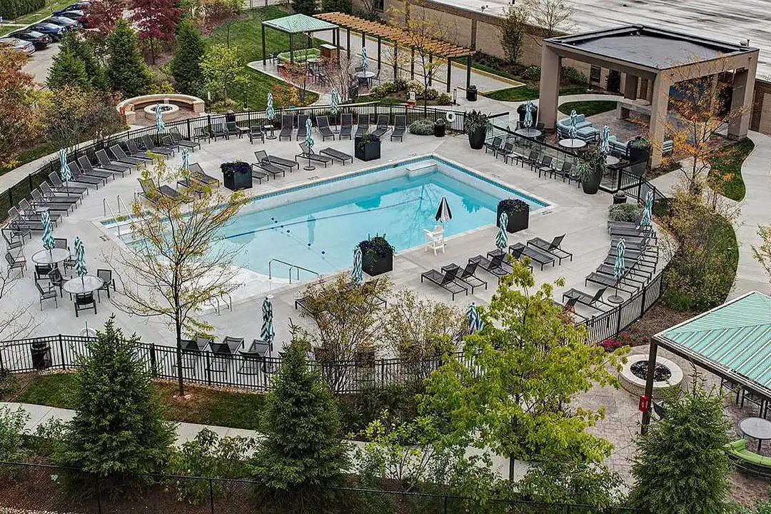 Sherri Park Apartments - Cleveland, OH 44124 | ApartmentGuide.com