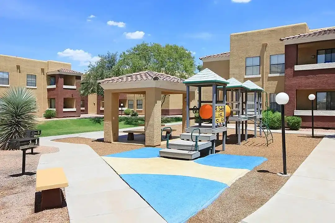 Colores Del Sol - Mesa, AZ 85203 | ApartmentGuide.com