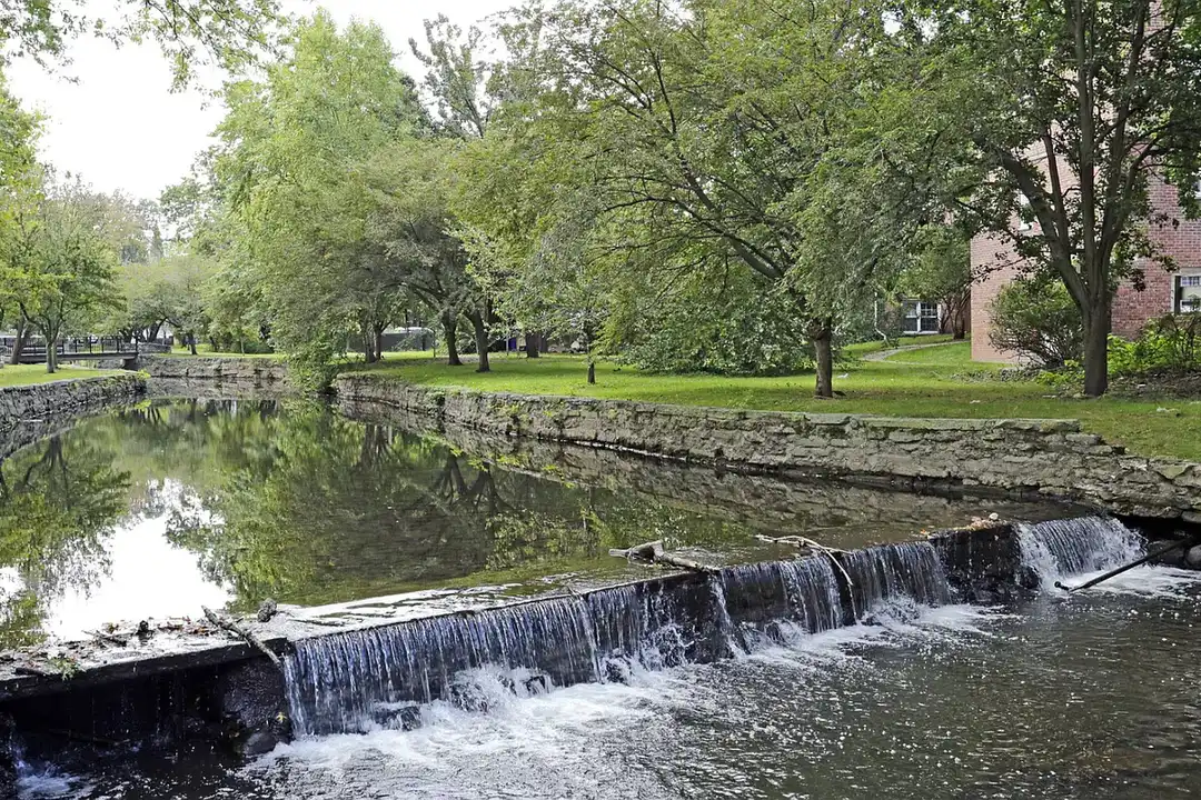 Village Manor - Nutley, NJ 07110 | ApartmentGuide.com