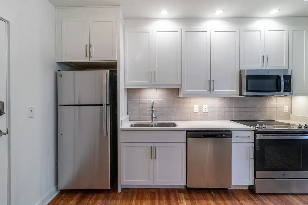 Mutual on Main Apartments - Richmond, VA 23219 | ApartmentGuide.com