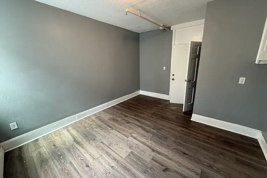 Union Lodging - Lawrence, MA 01843 | ApartmentGuide.com