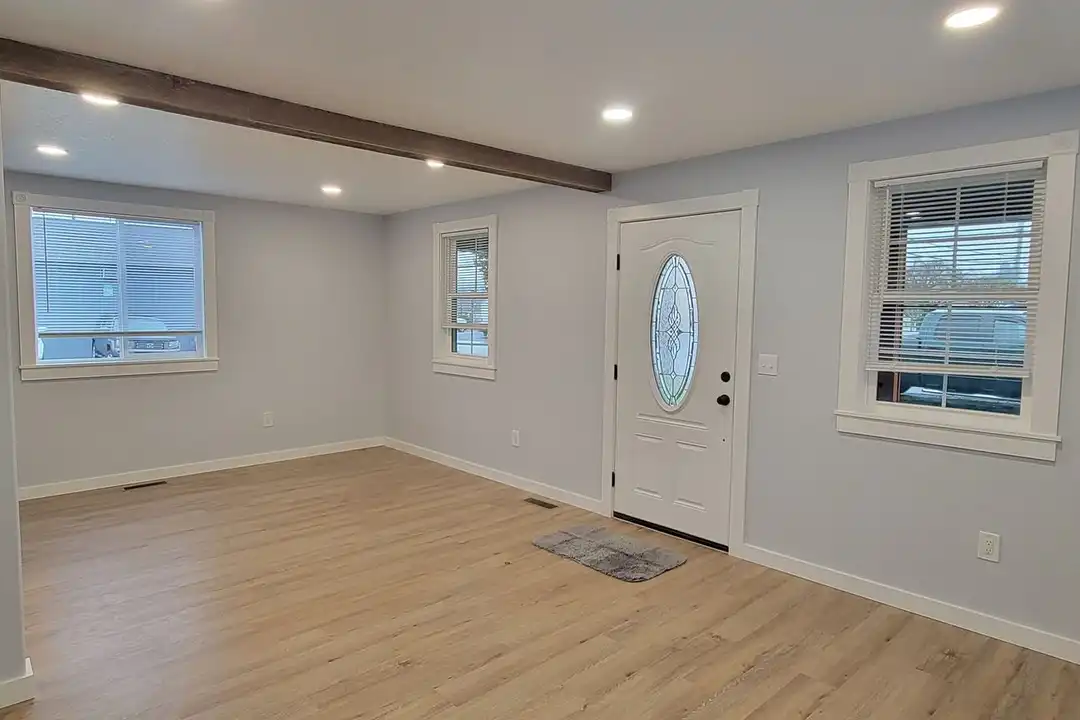 414 N Madison St unit A - Lafayette, OR 97127 | ApartmentGuide.com