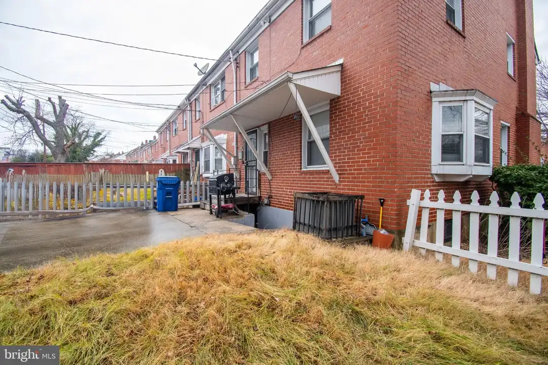 2039 Hillenwood Rd #BASEMENT - Baltimore, MD 21239 | ApartmentGuide.com