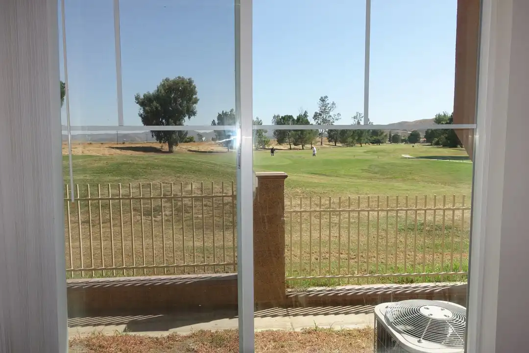 1711 Pepper Tree Dr - Hemet, CA 92545 | ApartmentGuide.com