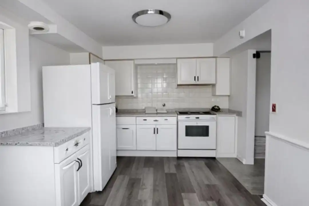 1103 Colonial Ave #2 - Andalusia, PA 19020 | ApartmentGuide.com