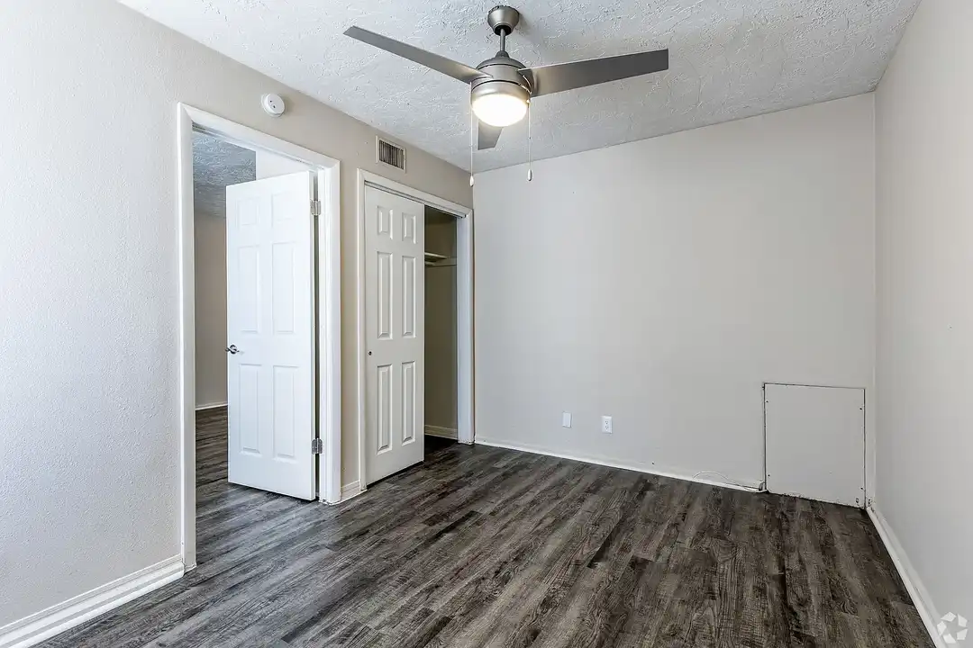 CasaDova - Kenneth City, FL 33709 | ApartmentGuide.com