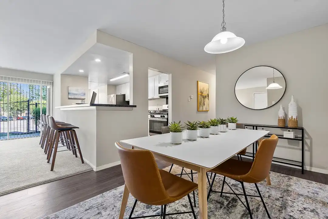 Cardinal Forest - Richmond, VA 23228 | ApartmentGuide.com