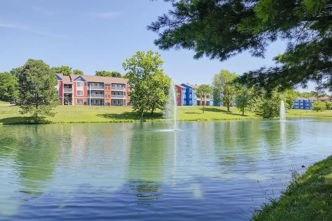 McCauly Crossing - Cincinnati, OH 45241 | ApartmentGuide.com