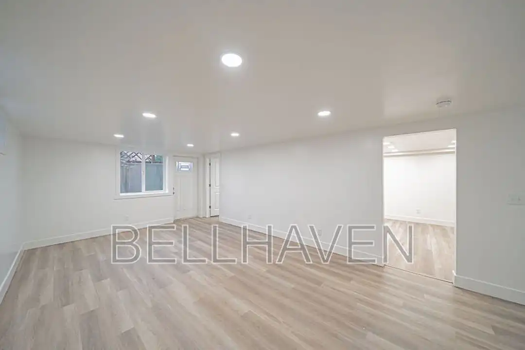 1121 S 4th Ave unit B - Pocatello, ID 83201 | ApartmentGuide.com