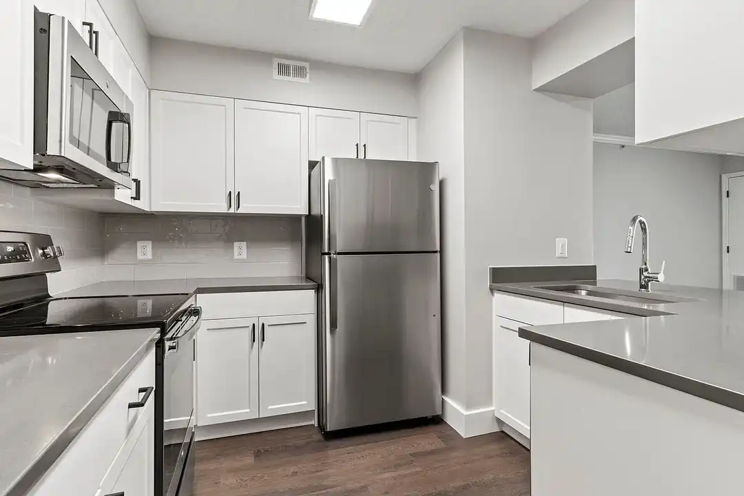 Huntington Gateway - Alexandria, VA 22303 | ApartmentGuide.com
