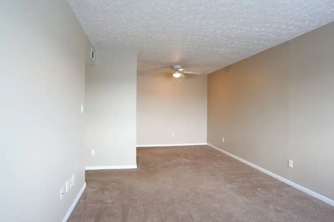Stadium View Apartments - Columbus, OH 43212 | ApartmentGuide.com