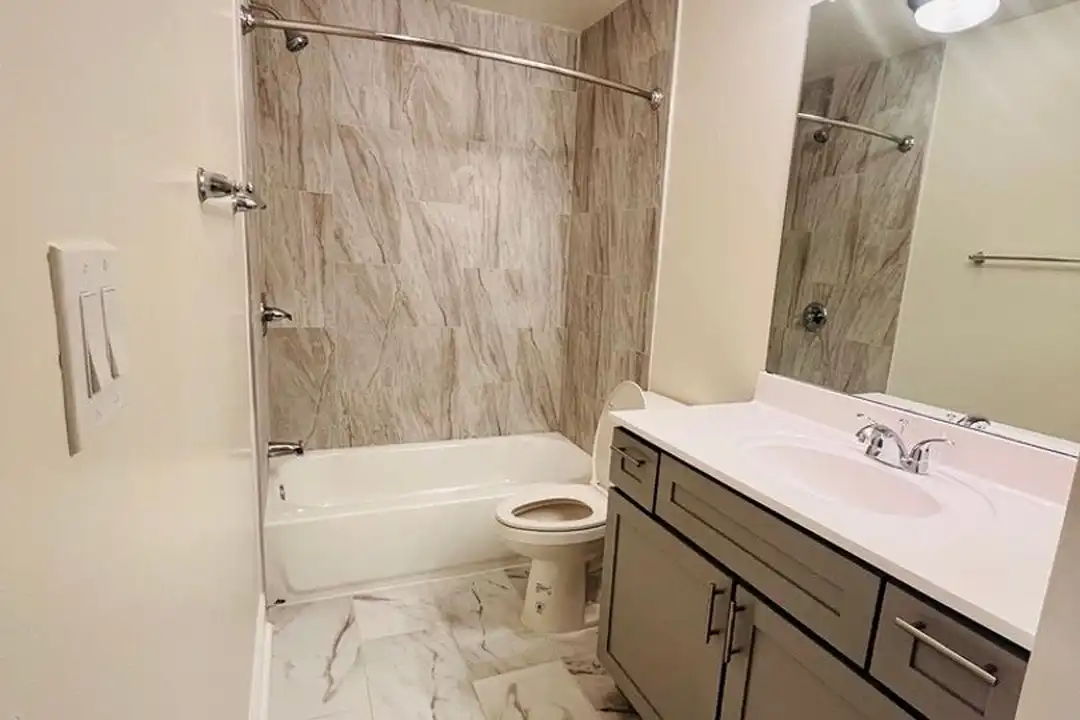 1000 Columbine Dr unit 302 #2C - Frederick, MD 21701 | ApartmentGuide.com