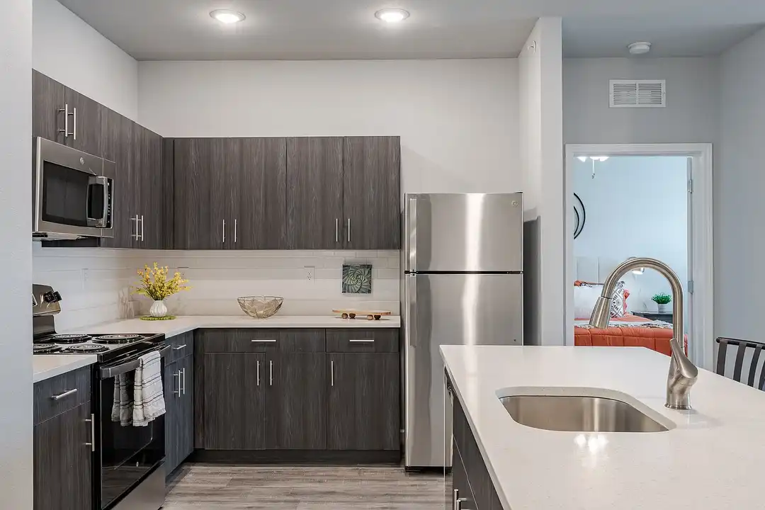 The Commons & Commons Hill Apartments - New Albany, IN 47150 ...