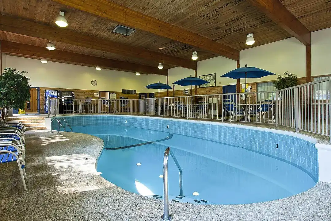 Lake Cove Village Apartments - Inver Grove Heights, MN 55077 ...