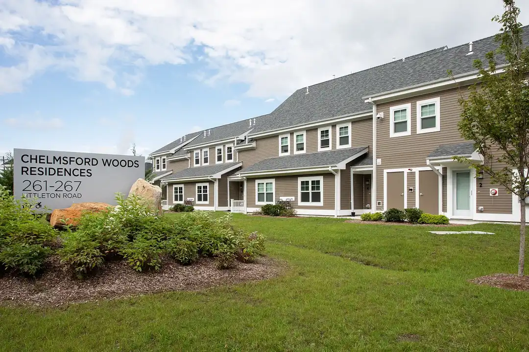 Chelmsford Woods Residences - Chelmsford, MA 01824 | ApartmentGuide.com