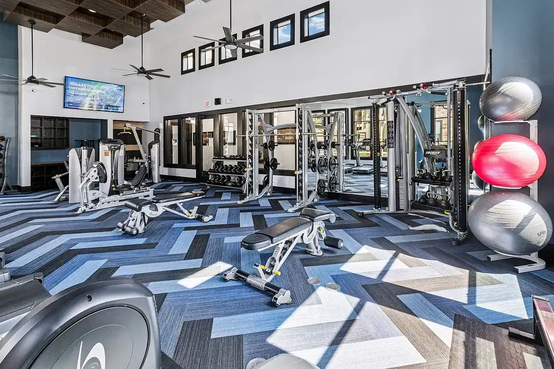 AMLI at Escena - Irving, TX 75039 | ApartmentGuide.com