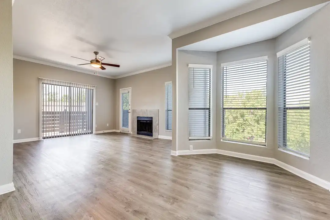 The Pearce on the Lake - Houston, TX 77058 | ApartmentGuide.com