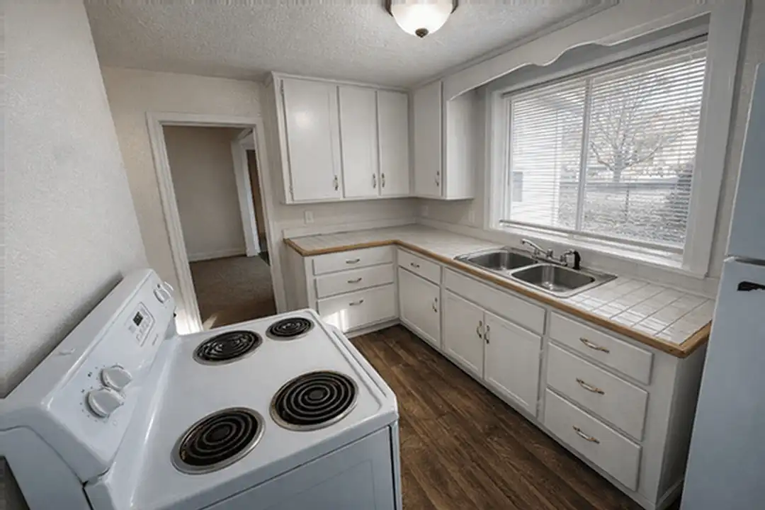 221 W Mason St unit 221 - Jackson, MI 49203 | ApartmentGuide.com