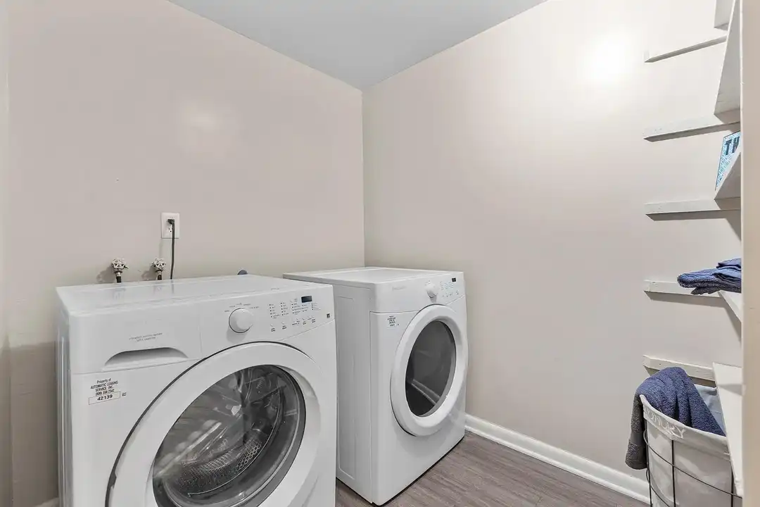 Cardinal Forest - Richmond, VA 23228 | ApartmentGuide.com