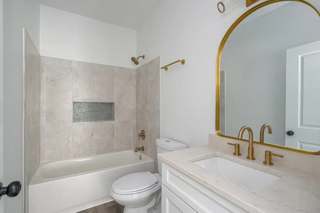 637 E Anderson St unit A - Savannah, GA 31401 | ApartmentGuide.com