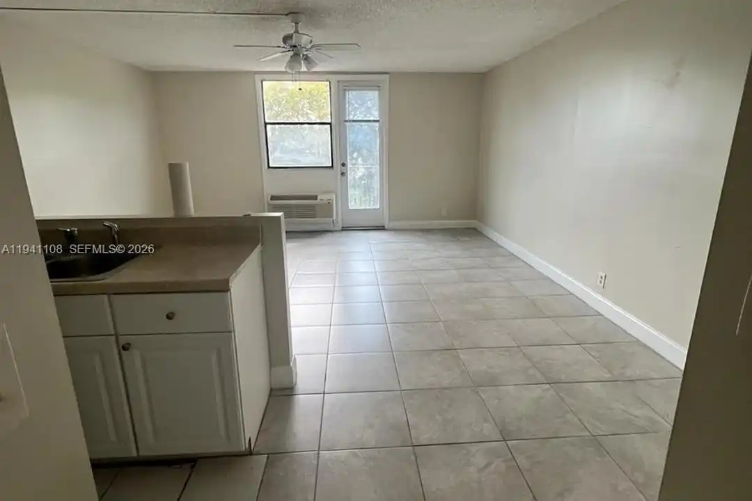 2701 Riverside Dr #308-B - Coral Springs, FL 33065 | ApartmentGuide.com