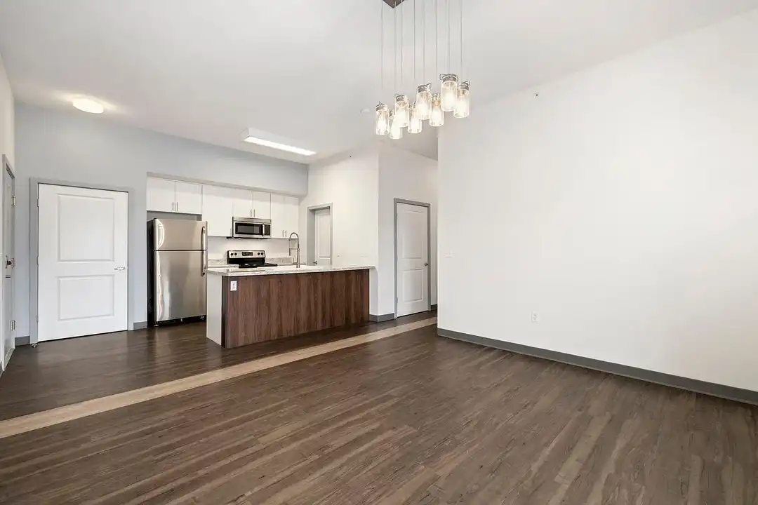 SoEl District Lofts - Springfield, MO 65806 | ApartmentGuide.com