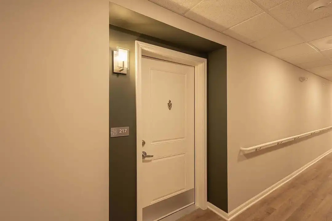 Juniper Crossing - Columbus, OH 43207 | ApartmentGuide.com
