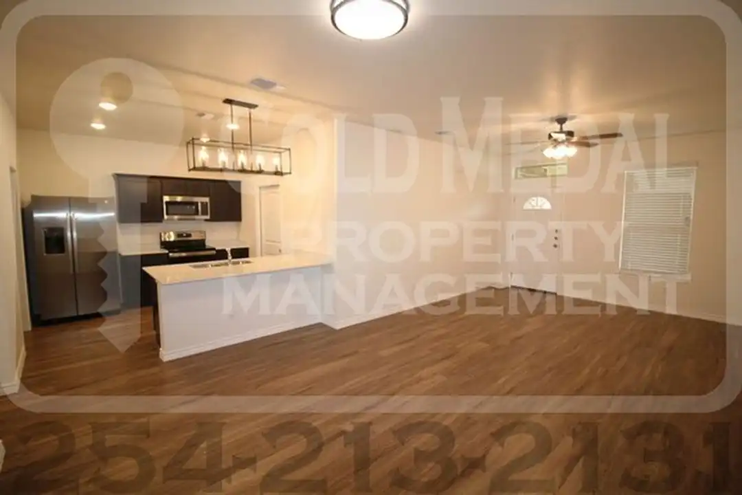 5105 Red Rose Xing - Killeen, TX 76541 | ApartmentGuide.com