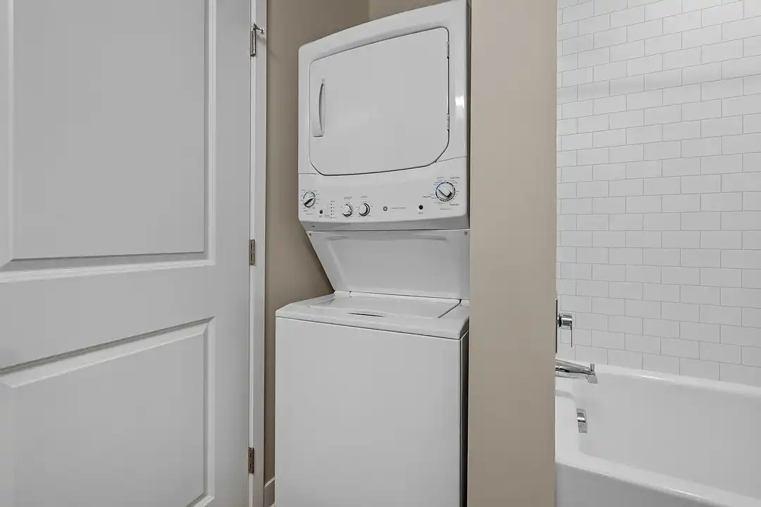 The Edison at Farrow Commons - Myrtle Beach, SC 29577 | ApartmentGuide.com