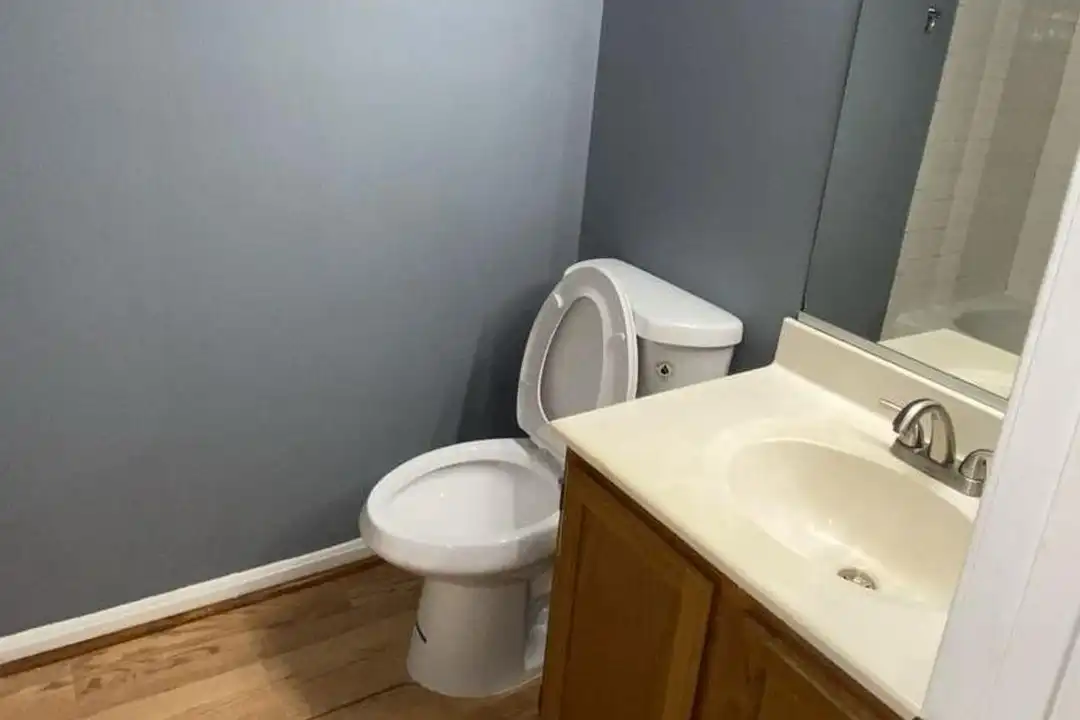 2071 Alice Ave #202 - Oxon Hill, MD 20745 | ApartmentGuide.com