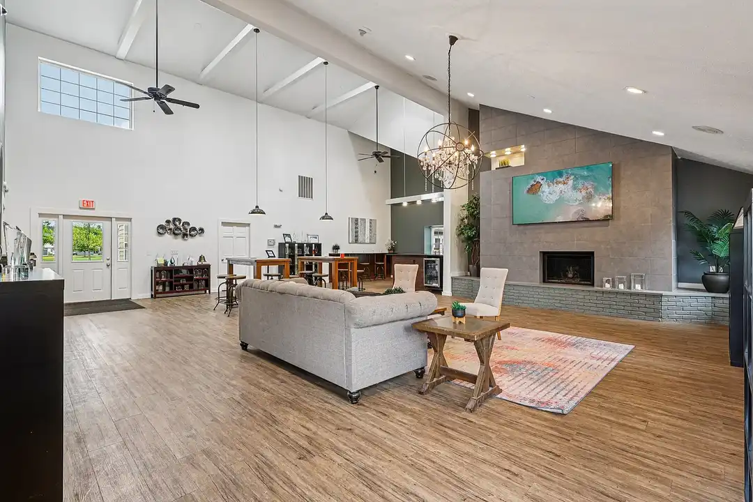 Hunters Chase - Miamisburg, OH 45342 | ApartmentGuide.com
