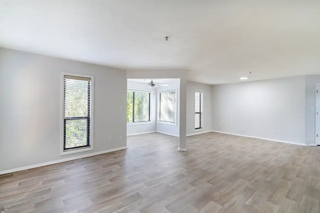 Ridge Crossings - Hoover, AL 35244 | ApartmentGuide.com