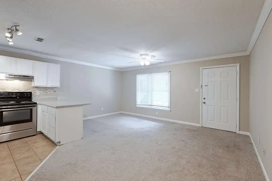 Forest Pointe - Durham, NC 27705 | ApartmentGuide.com